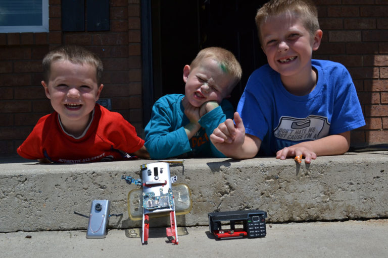 Four Creative Ways to Recycle your Old Electronics - Uplifting Mayhem