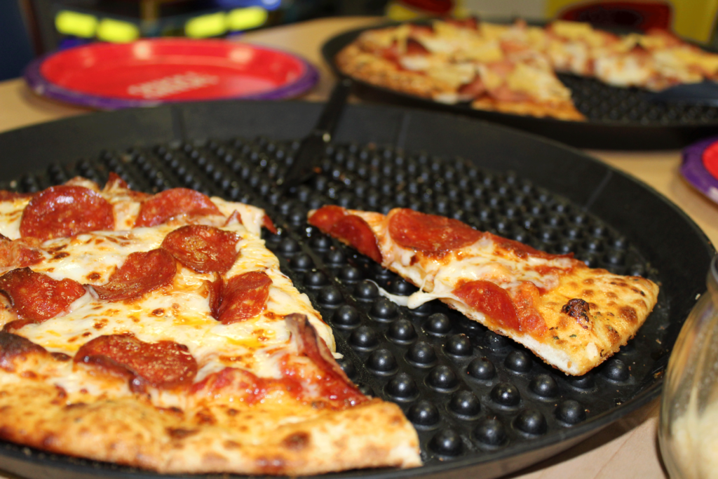 6 Things You Didn't Know About Chuck E. Cheese's - Uplifting Mayhem