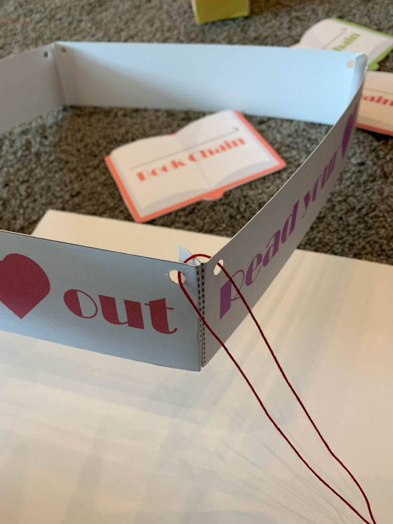 A Reading & Book Tracker Your Kids Will LOVE! - Uplifting Mayhem